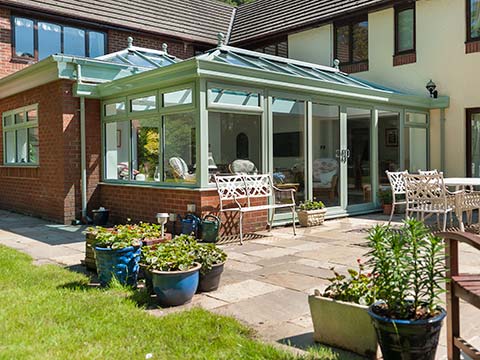 The Advantages Of Creating A Bespoke Conservatory